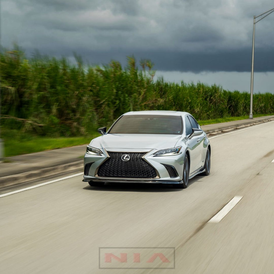 Lexus ES 7th Generation – Nia Body Kits